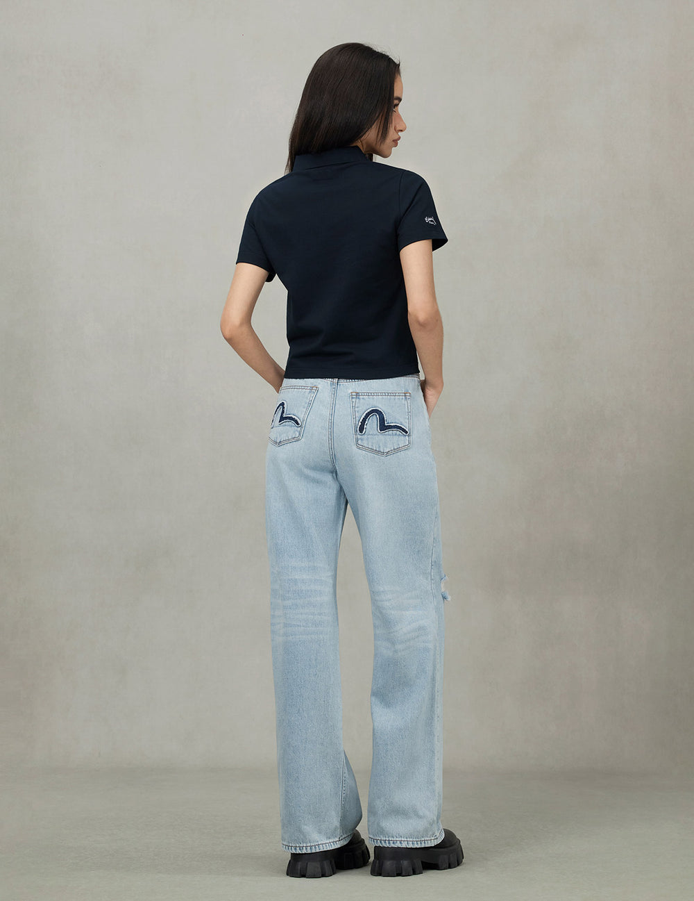 Distressed Seagull Appliqué Fashion Fit Wide-leg Jeans – EVISU